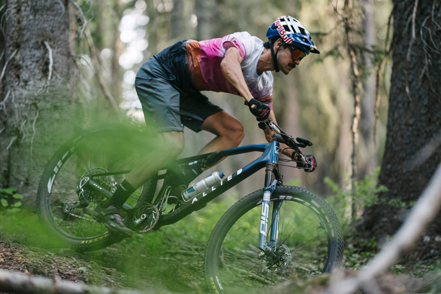 Zipp 1ZERO HiTOP Brings Extra Compliance to Lightweight Carbon XC ...