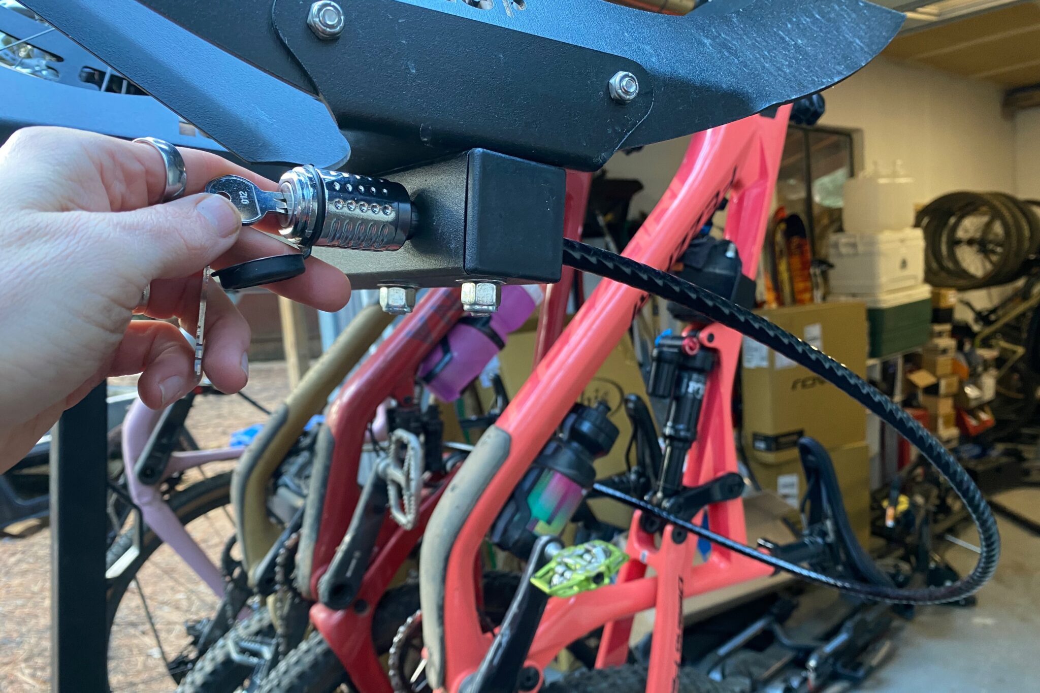 1Up Recon Rack Review: Legendary Durability Now in 5 / 6-Bike Vertical ...