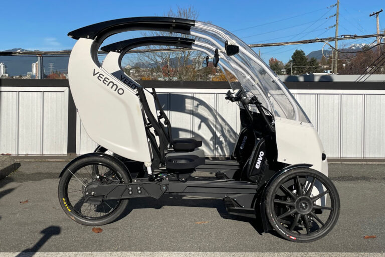 Cruising Vancouver in ENVO’s Veemo: The 3-Wheel eBike 'Car' You Can ...