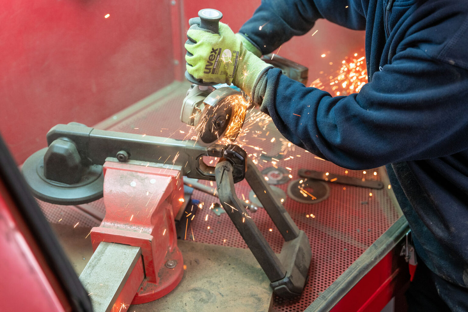 Hiplok 1000 Bike Locks Go Super Secure with World's First Anti-Angle Grinder Anchors - Bikerumor