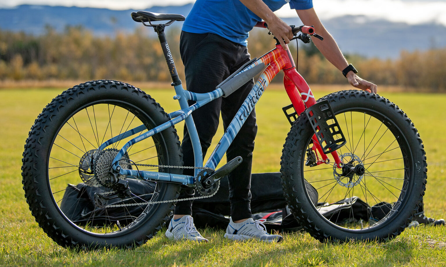 Omar di Felice is Again Crossing Antarctica on a Prototype Wilier Fat ...