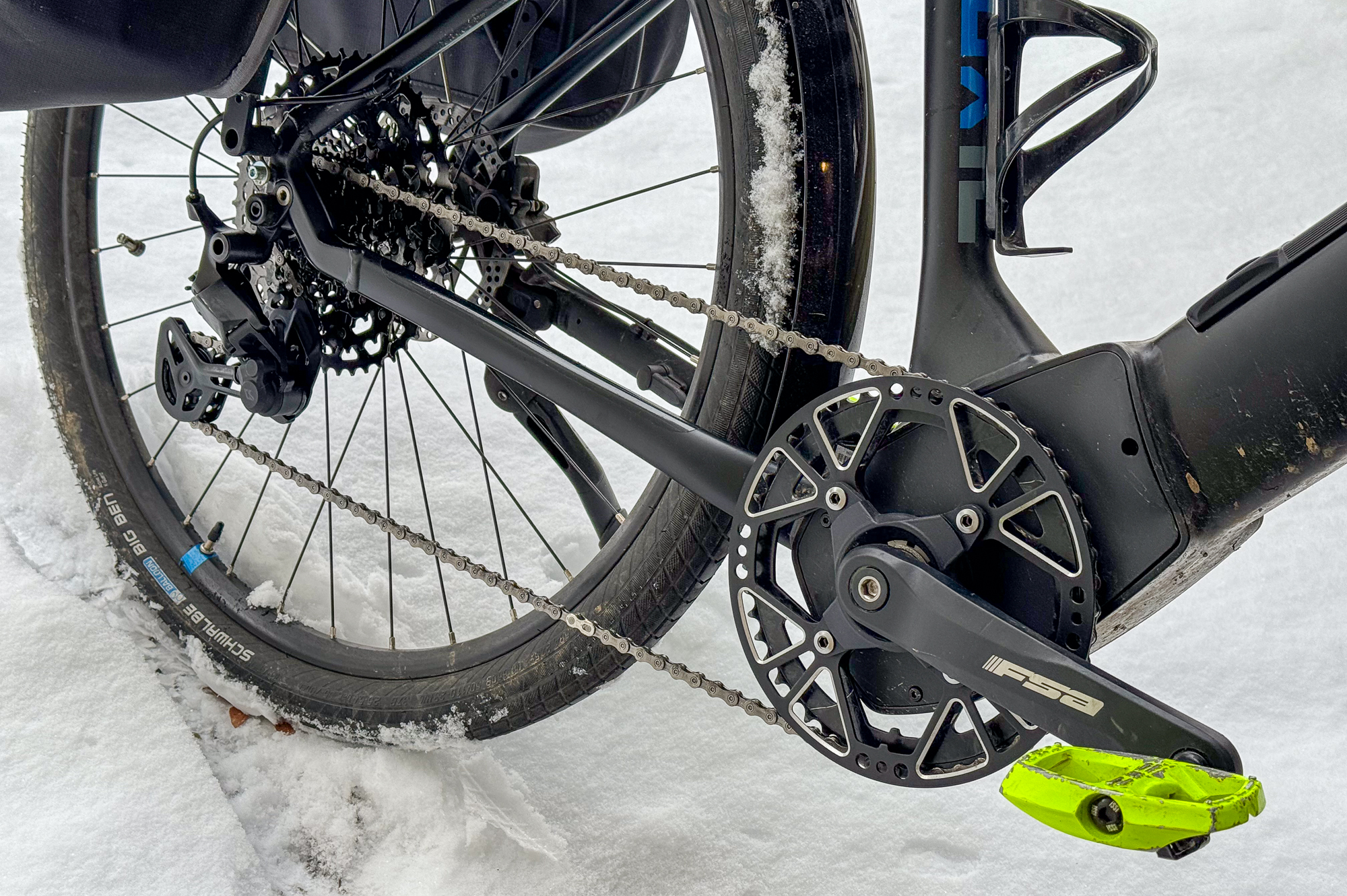 Shimano's Affordable XT LinkGlide 11-Speed Drivetrain is Solid ...