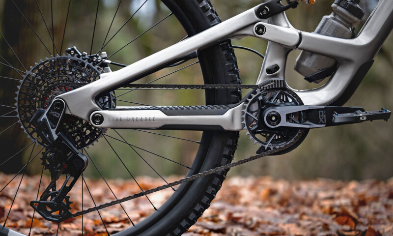 YT Capra Adds Core 5, a Race-Spec Carbon Enduro Bike with Öhlins & X0 ...