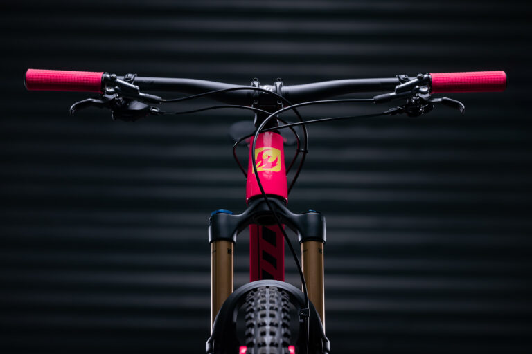 Pink Switchblade is a Limited Edition Homage to the Original Sun Eagle ...