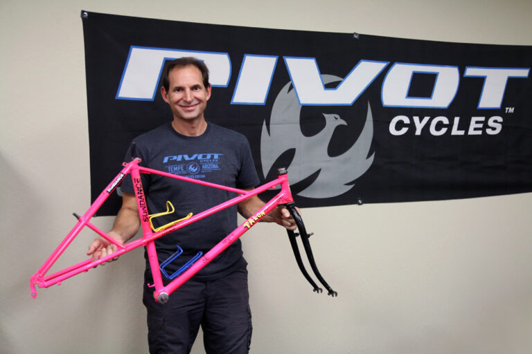 Pink Switchblade is a Limited Edition Homage to the Original Sun Eagle ...