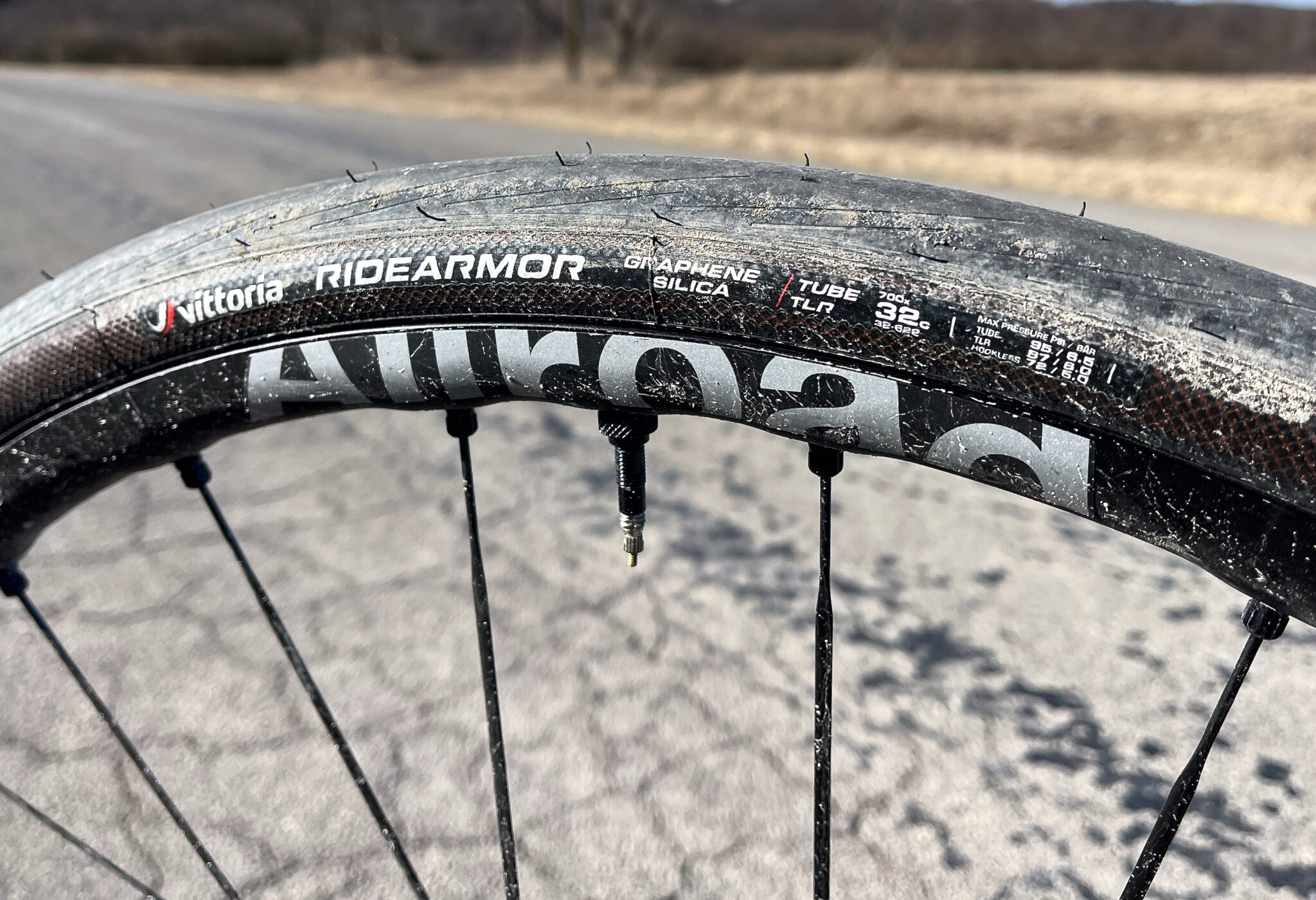 Vittoria's RideArmor Tire Offers Max Durability and a Reasonably Quick Ride - Bikerumor