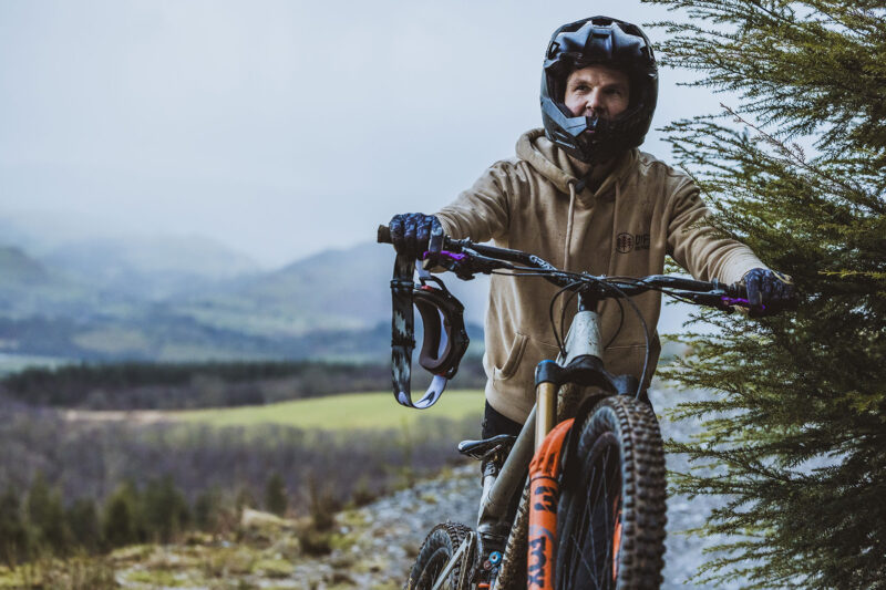 Lugged Atherton S170 Alloy Enduro Bike for the Price of a 3D-Printed Carbon & Ti Frame - Bikerumor