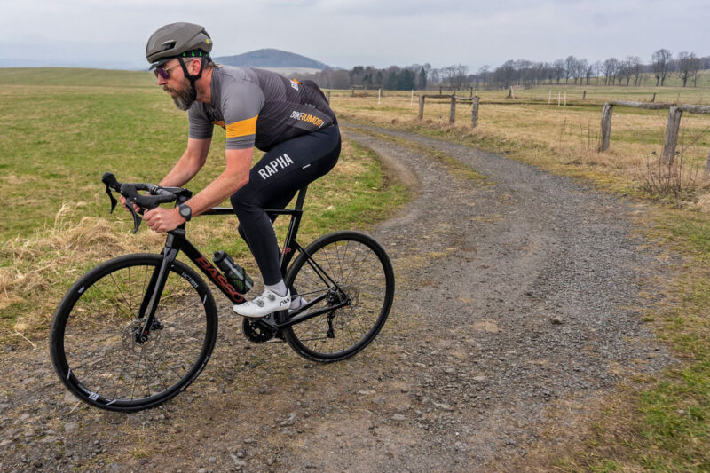 Basso Venta R Reshapes Made-in-Italy Carbon (All) Road Bike on a Budget ...