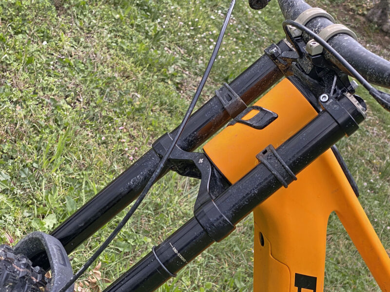 Formula Belva Dual-Crown Enduro Fork Delivers Light, Supple Precision ...