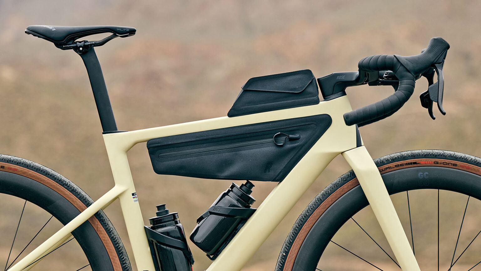 Exclusive First Rides: Rose Backroad FF Gravel Race Bike Expertly Balances Speed & Comfort ...