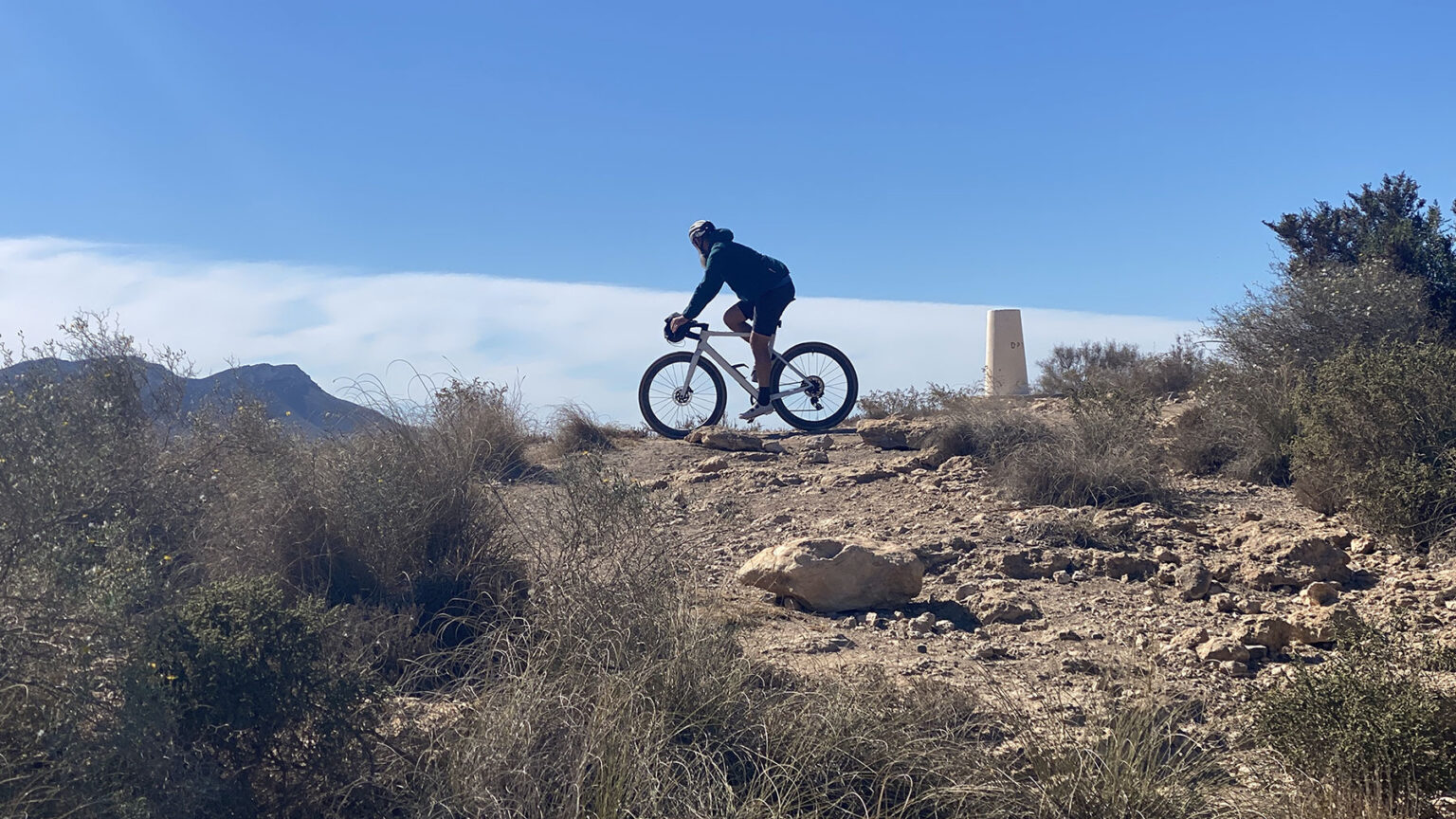 Exclusive First Rides: Rose Backroad FF Gravel Race Bike Expertly ...