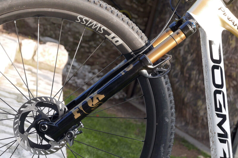 First Rides: A Stiffer FOX 32 Step Cast XC Fork Feels Light, Fast ...
