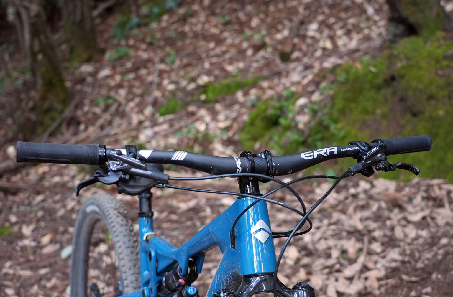New Race Face Era & Turbine bars deliver size-specific compliance ...
