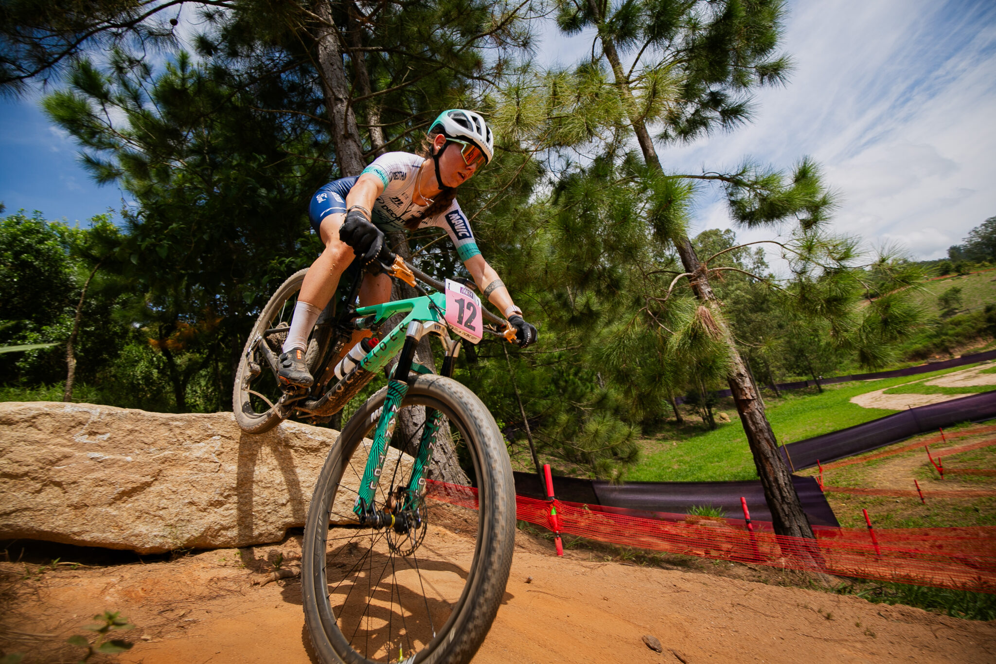 Review: Hutchinson's Python 3 & Python Race Live Up to the Hype - Bikerumor