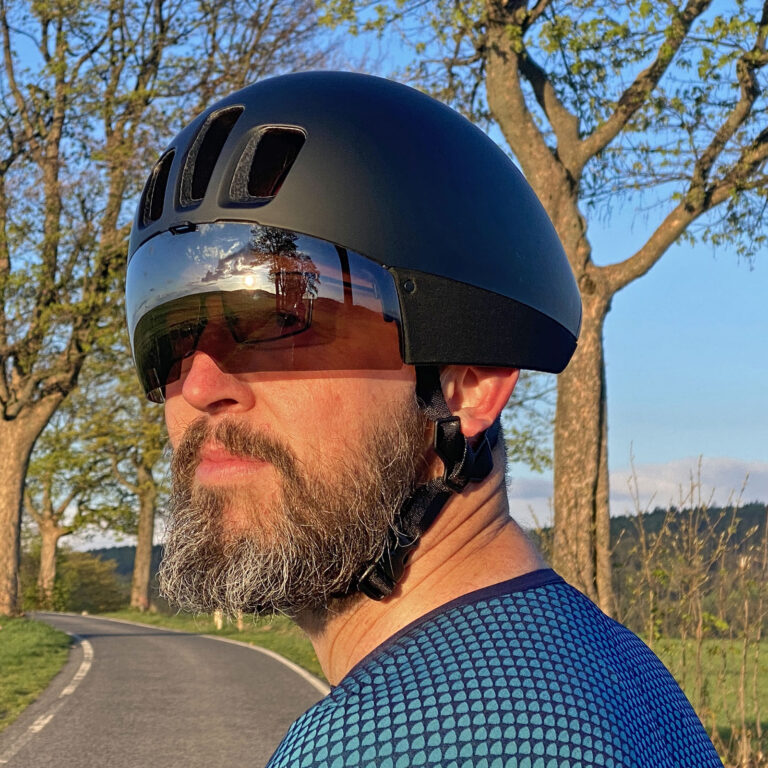 POC Procen Air, Mini Aero Road Helmet Makes You Faster, But Not Full ...