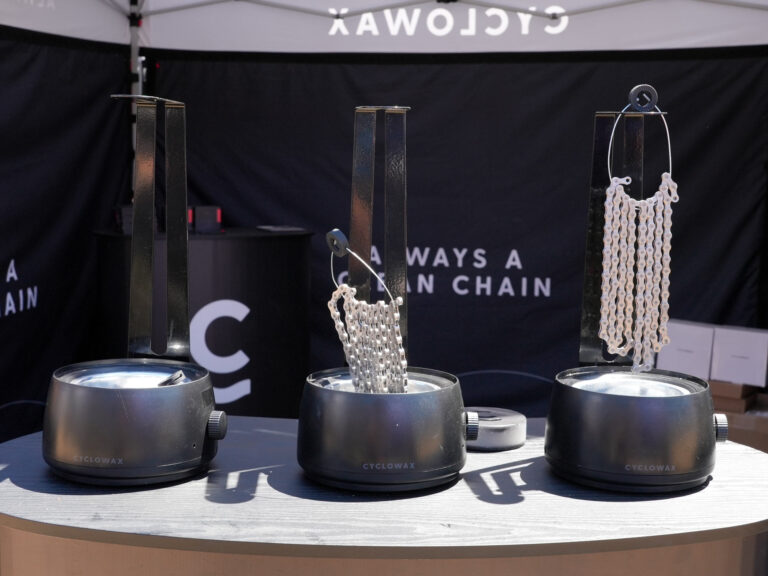 Cyclowax Hot Melt Chain Waxing Kit Includes Heating Pot & Pre-Cleaned ...