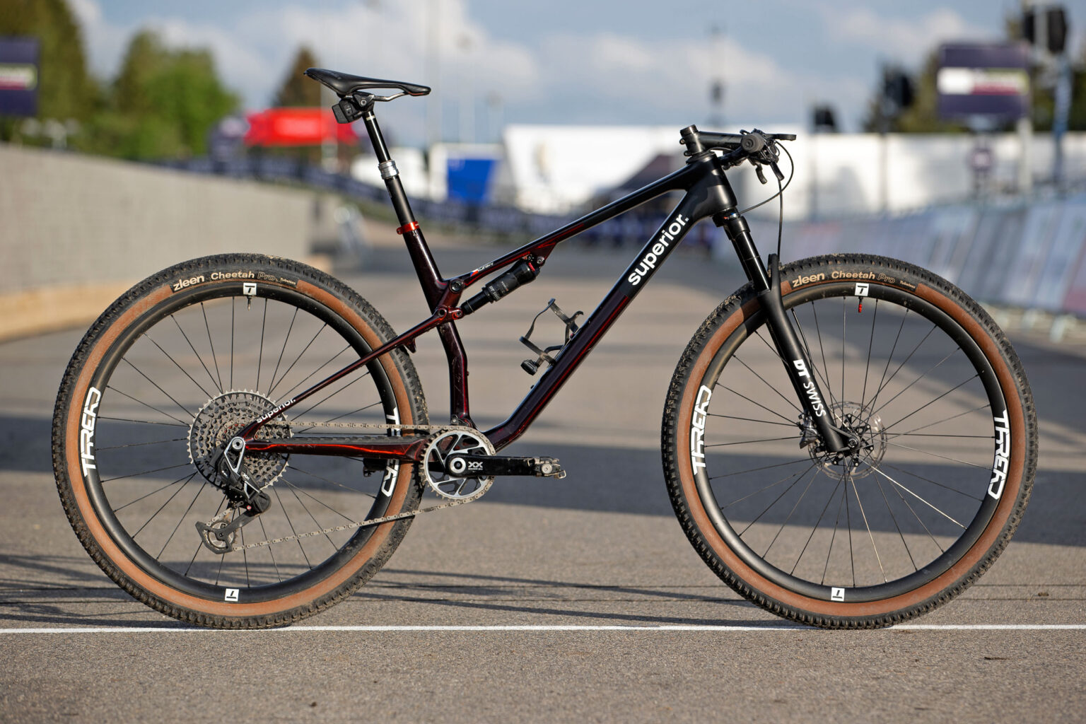 Pro Bike Check: Superior XF 9.9 Team XC Marathon Race Bike of Jaroslav ...