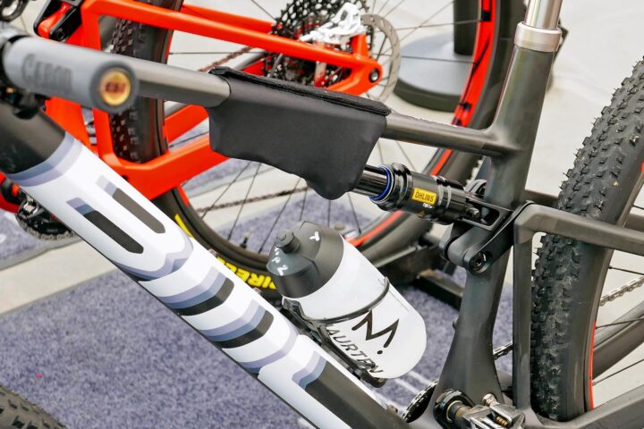 Öhlins Prototype Electronic XC Suspension Raced on the MTB World Cup ...