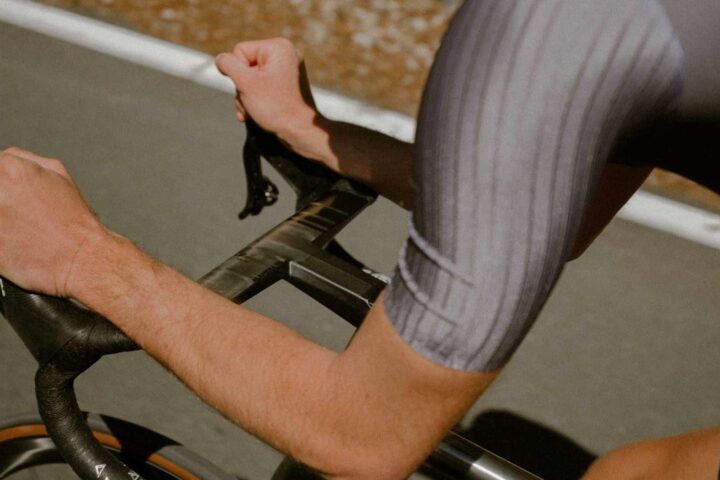 Deda Alanera RS Reshapes 1st Integrated Handlebar Cockpit to Win Le ...