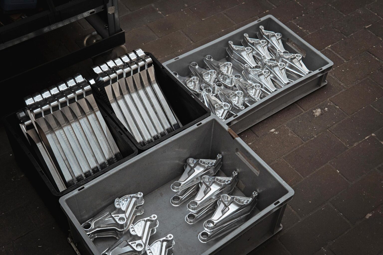 Sour Cowboy Cookie & Double Choc: 2 Steel SRD Full-Suspension Bikes ...