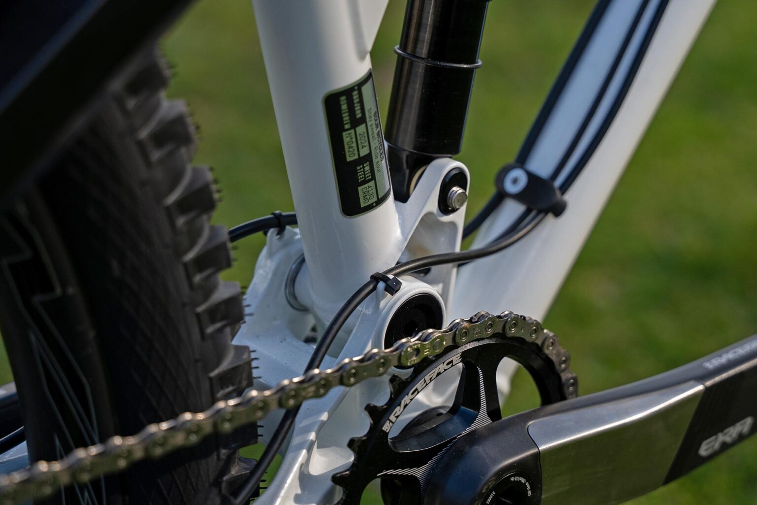 Sour Cowboy Cookie & Double Choc: 2 Steel SRD Full-Suspension Bikes ...