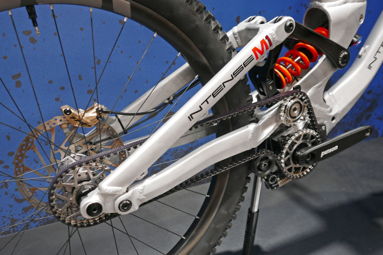 Intense M1 Pinion Prototype Teases Gearbox DH Bike Future of Electronic ...