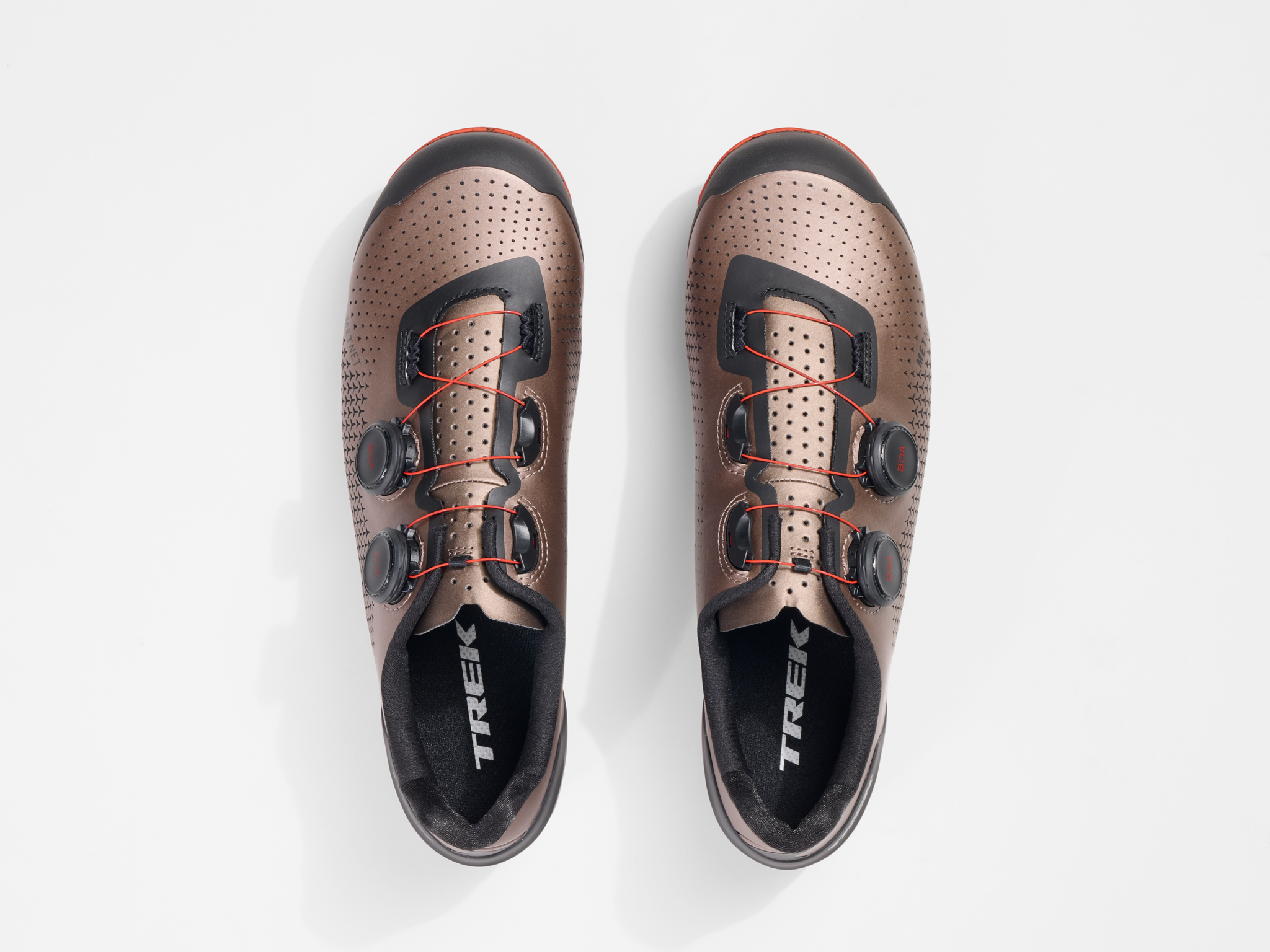 Removable Toe AND Heel Spikes? New Trek METNET MTB Shoes Offer All The Grip - Bikerumor