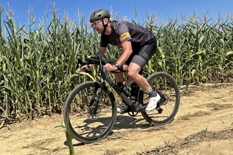 Merit Jumbo, a Big-Wheel 750d Carbon Gravel Bike You Didn't Know You ...