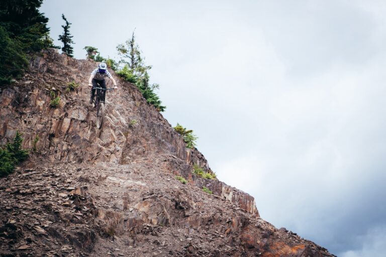 Marin Bikes Shakes it Up with the Return of the Quake DH/Freeride Bike ...