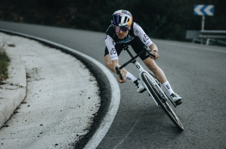 Q36.5 Pro Cycling Team Adds All-New SCOTT Addict RC + Tom Pidcock! - Bikerumor