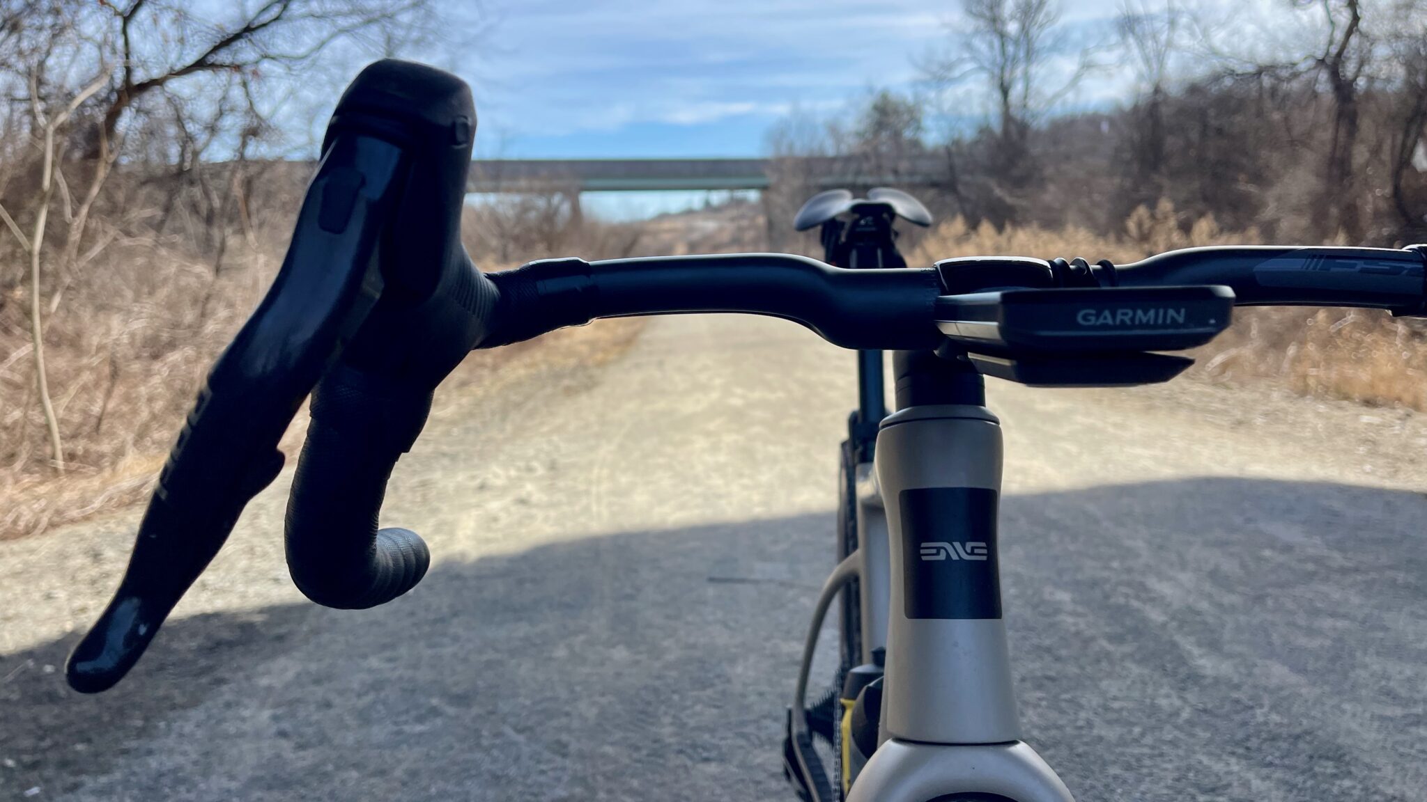 FSA K-Wing AGX Carbon Handlebar Review — Aero, Ergonomic, and Adventure ...