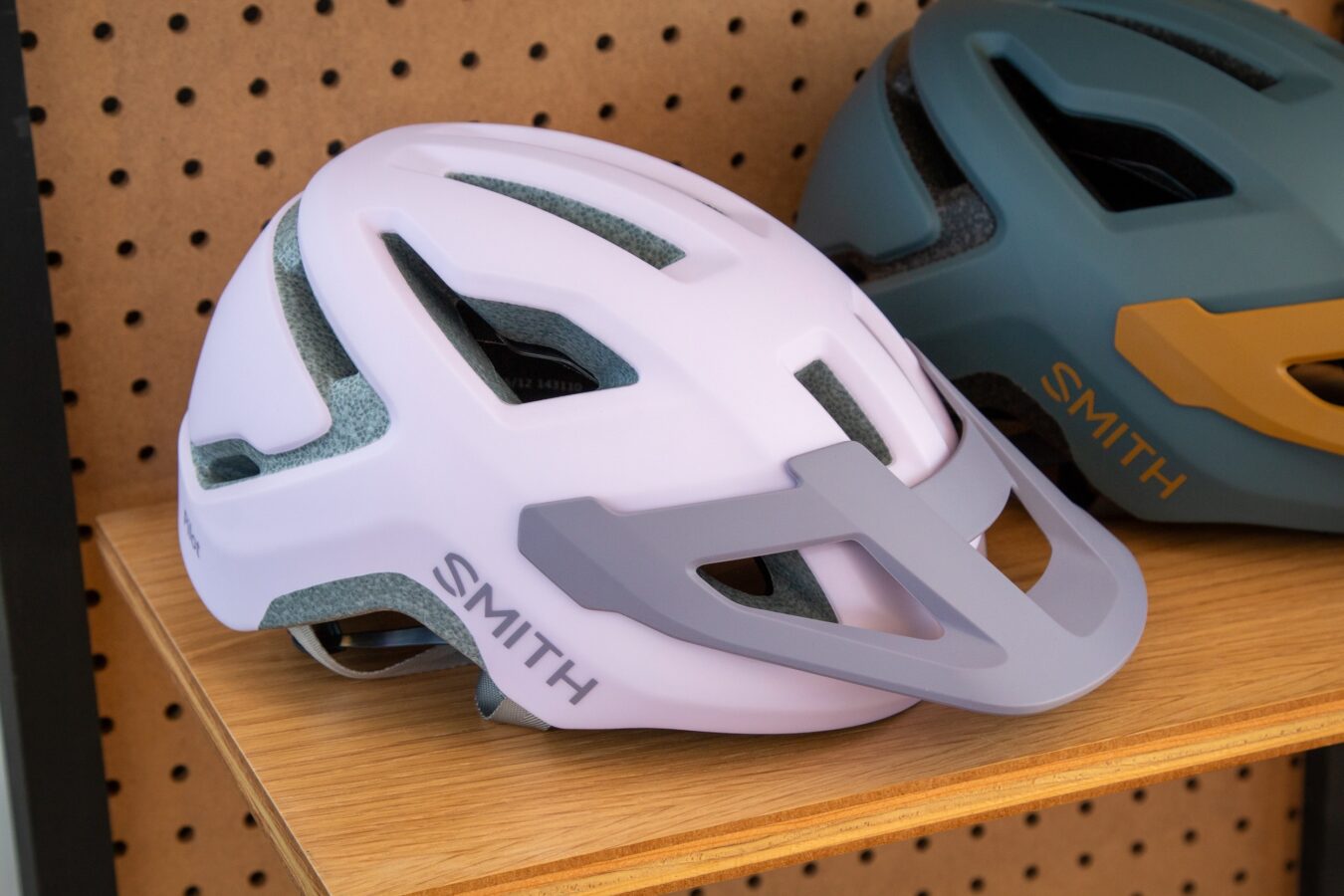 Spotted at Sea Otter: New MTB Helmets from Bell and a Sub $100 Model ...