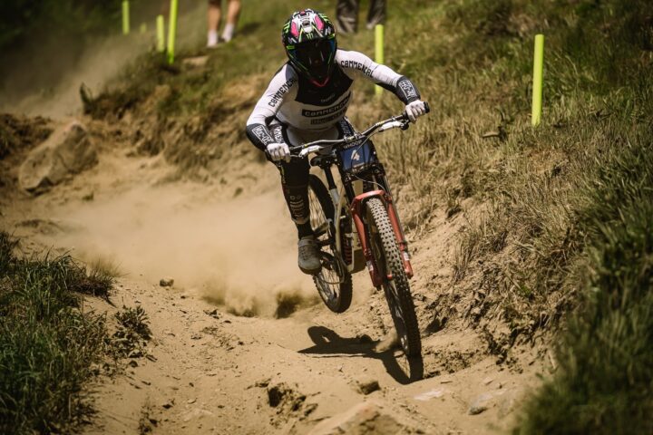 Commencal Refines the Supreme DH V5.2 to Make It Faster Than Ever ...